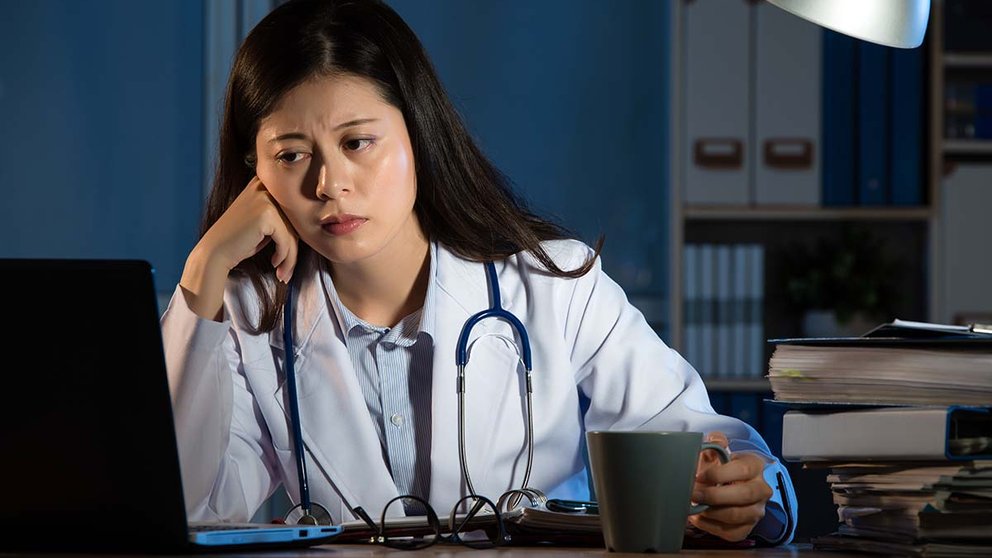 Reducing the Stress Associated With Electronic Health Records | AAMC